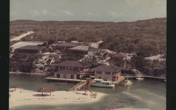 Explore Turtle Cove, Turks & Caicos | Marina & Snorkeling